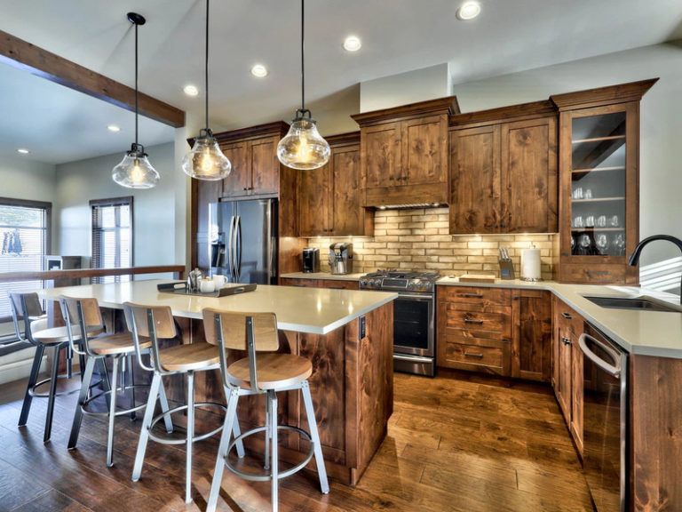 Kamloops Electricians | EV charger Installation Kamloops- Howell Electric